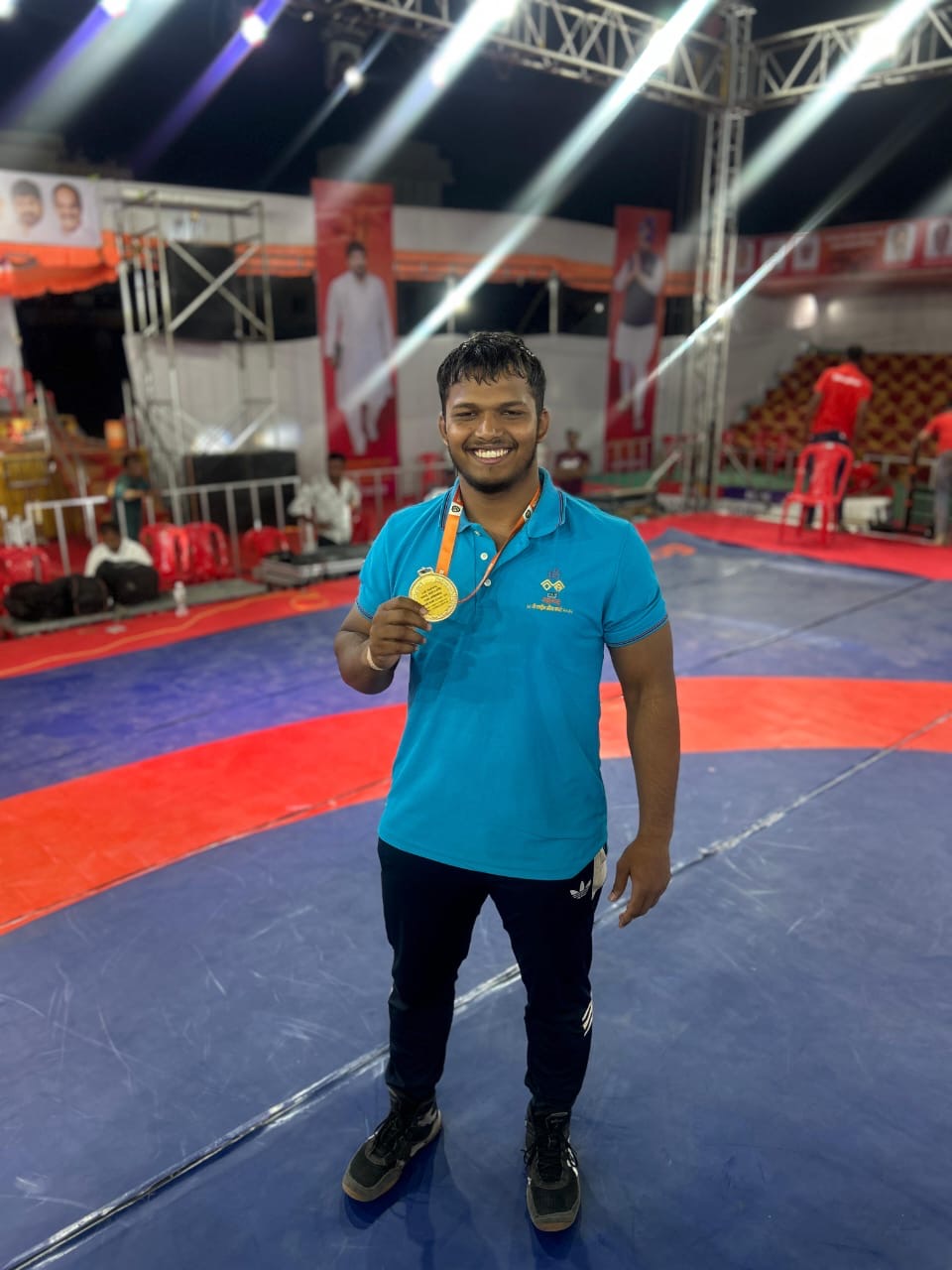 Bhogawati Mahavidyalaya Student Wins Gold in Maharashtra Kesari ...